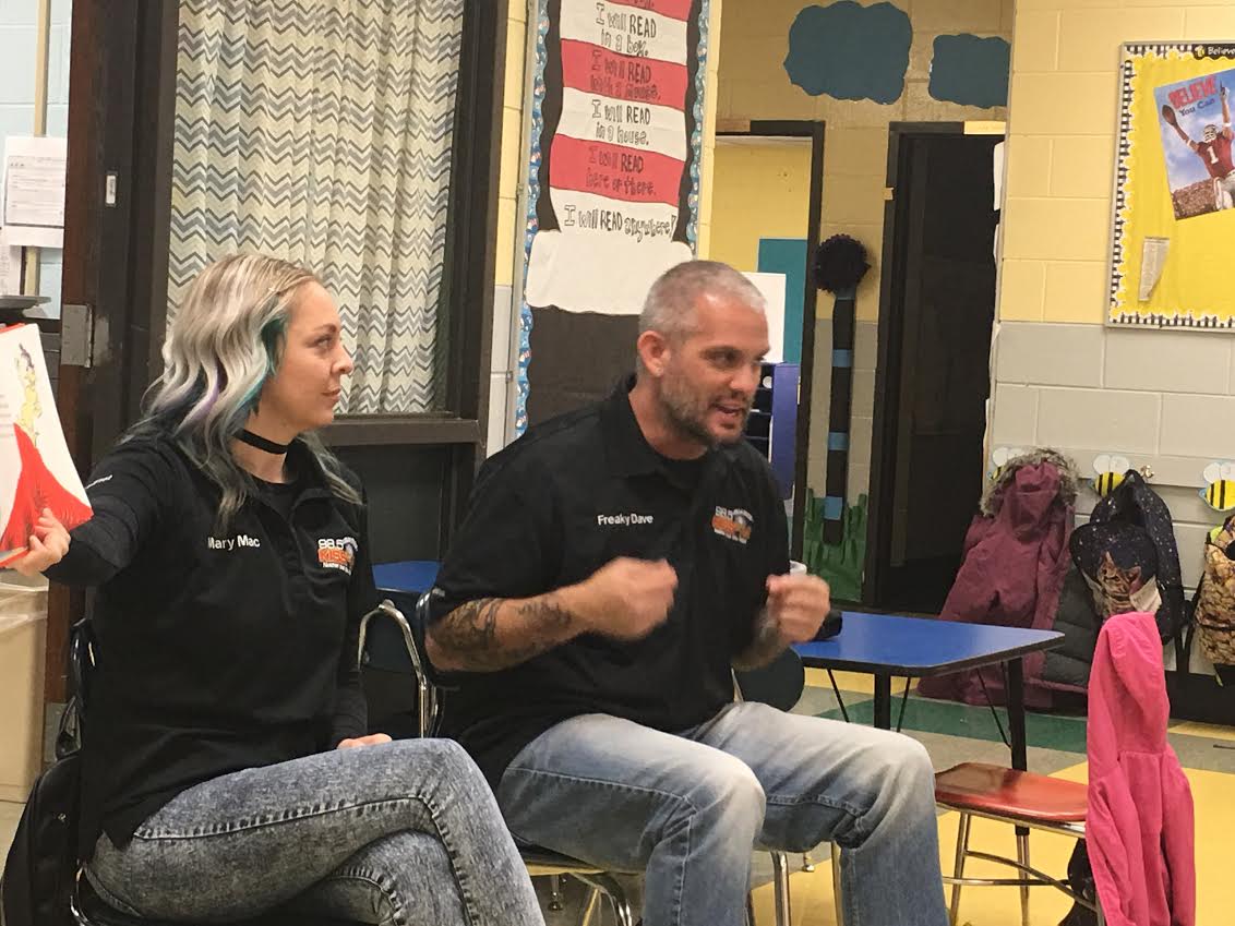 Mary Mack and Freaky Dave Visit Baxter Primary | Upper Cumberland Reporter